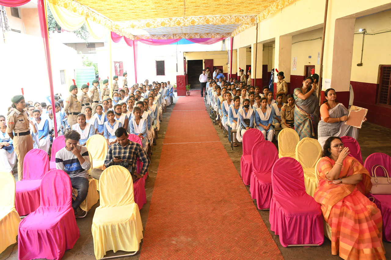 KDGD COLLEGE || GALLERY